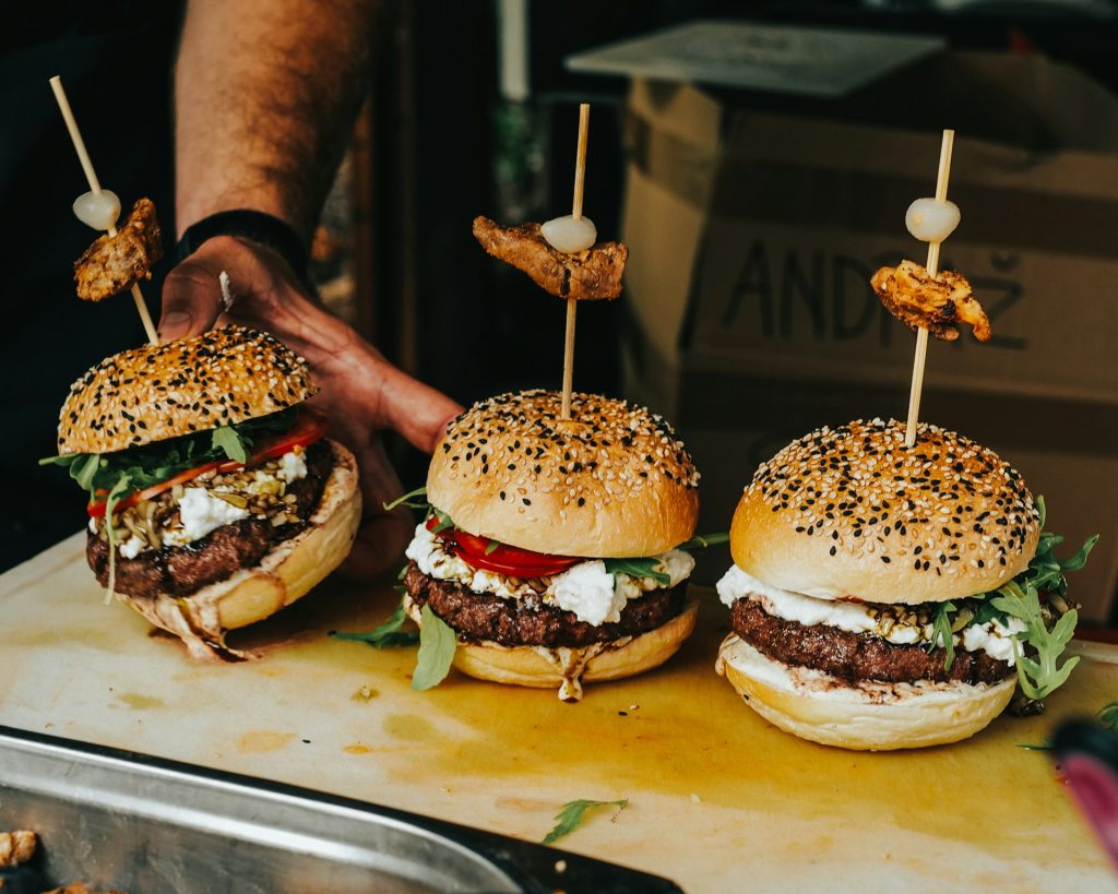 The 15 Best Fast Food Burgers, Ranked From Worst to Best – FoodFiles